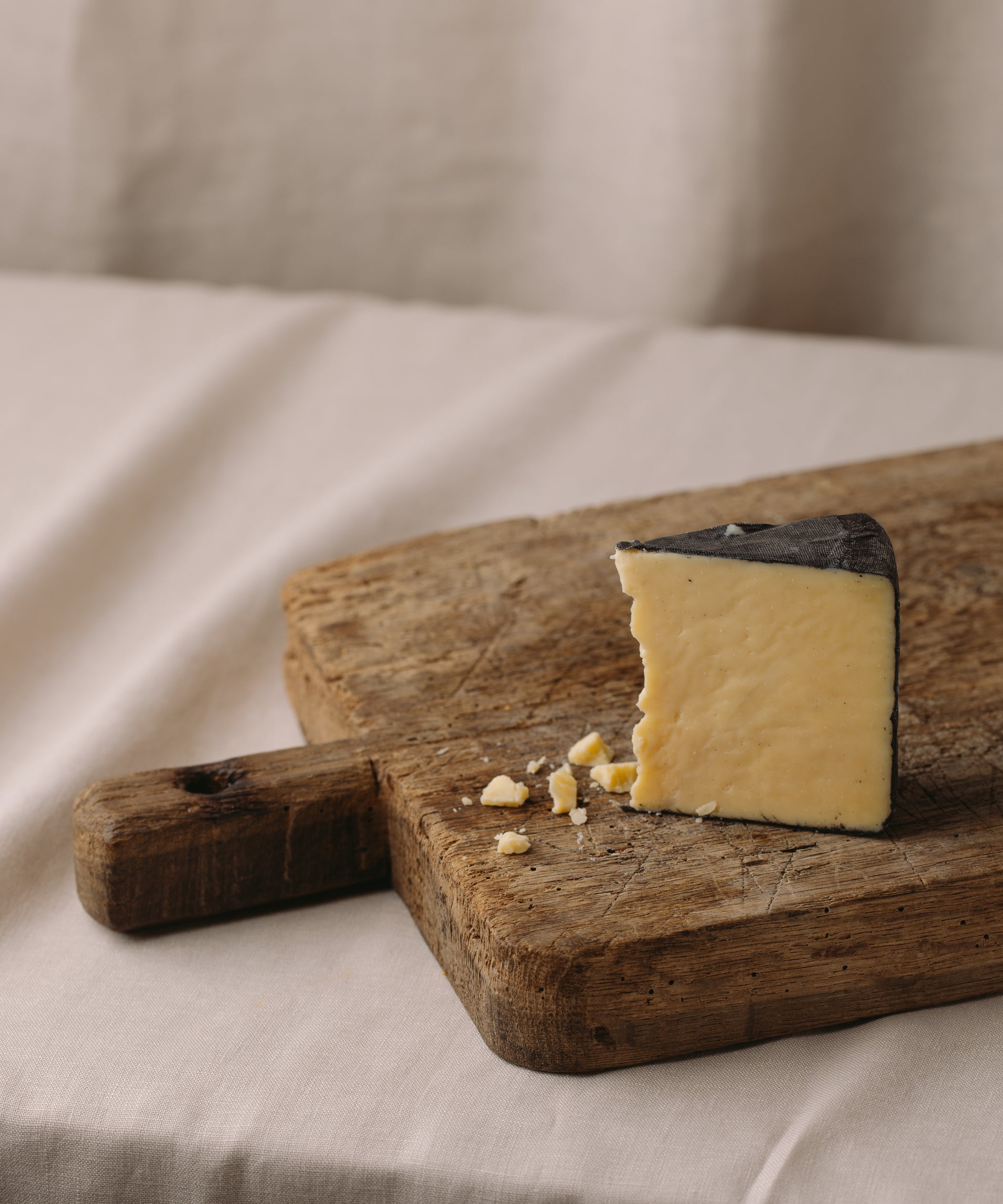 Cloth-Ashed Cheddar – Maffra Cheese Company
